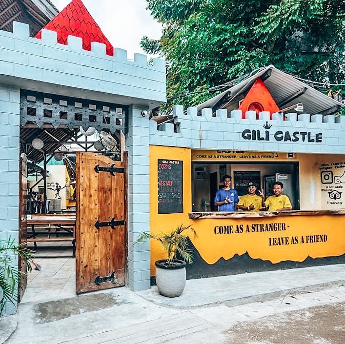 Gili Castle is Indonesia’s Backpacker’s Paradise