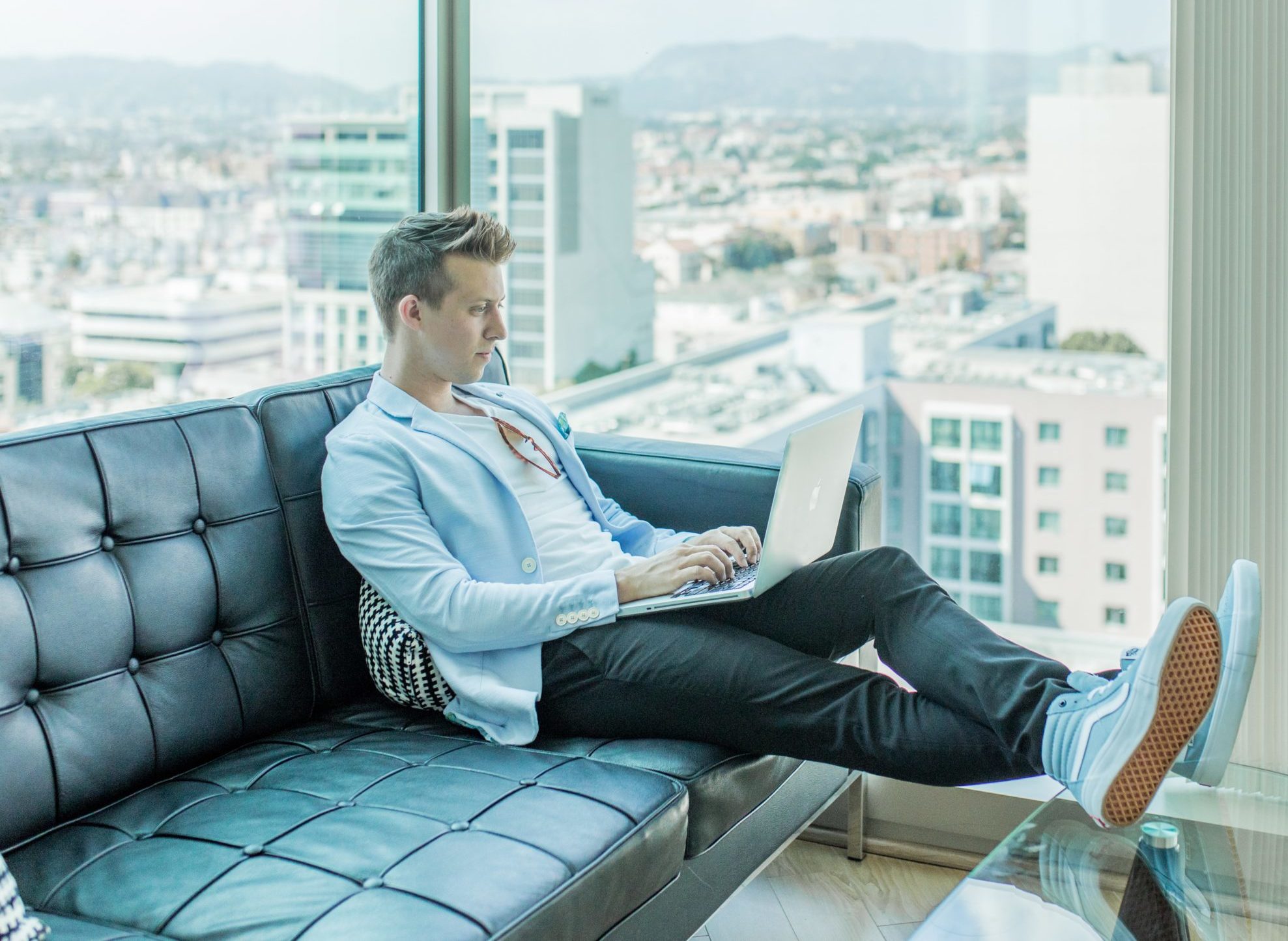 What are the Top Jobs for Travelers? - Traveler Master