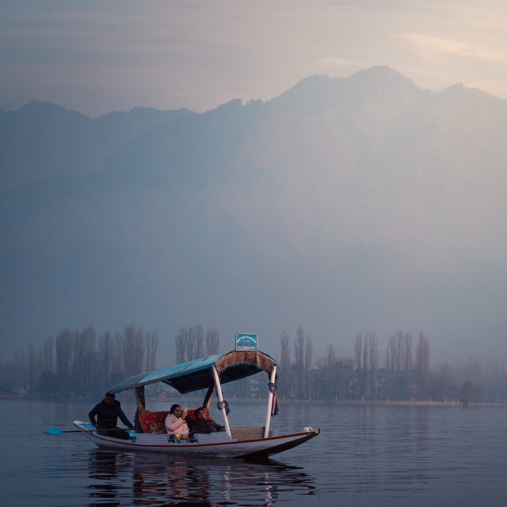 Three Incredible Lakes In Asia - Traveler Master