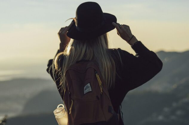 How To Save Money While Travelling Solo - Traveler Master How To Save Money While Travelling Solo - Traveler Master
