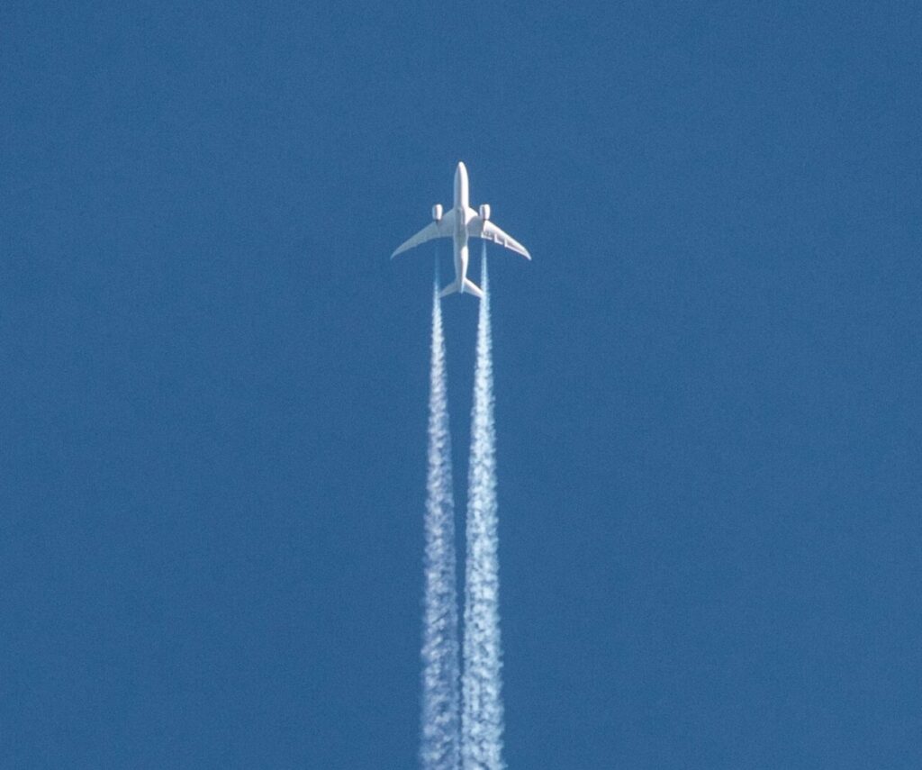 Why Are Most Airplanes White? - Traveler Master